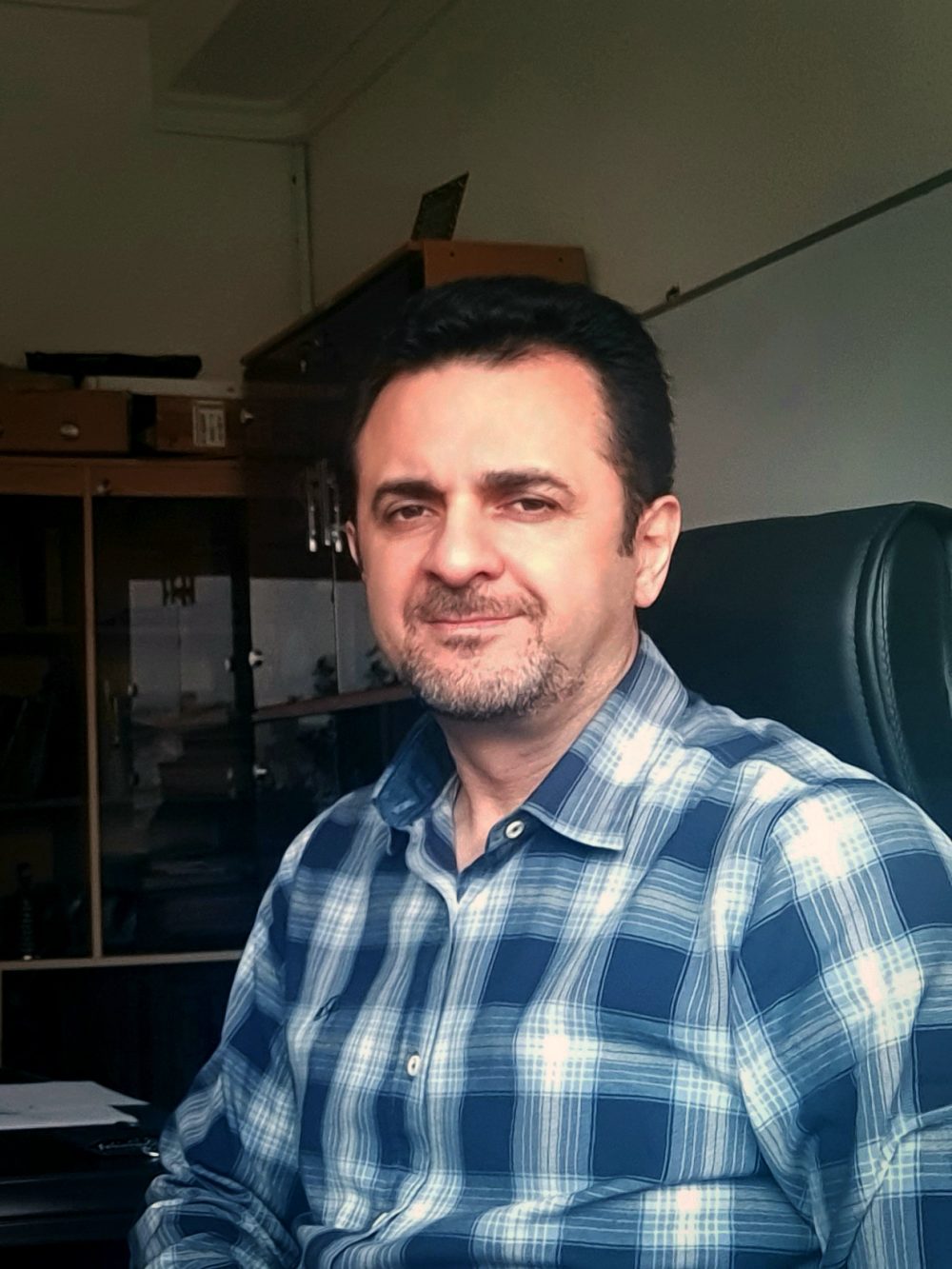 خانه - فناوران ریزتراشه افق